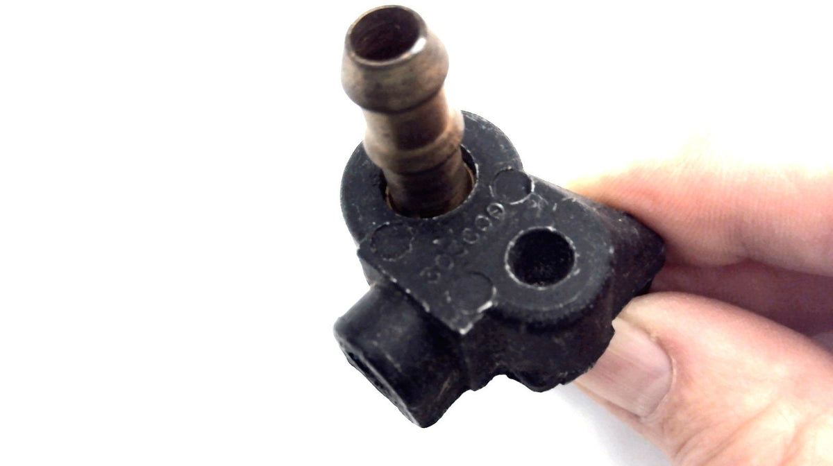 Johnson Evinrude OMC 303600 376154 Fuel Connector – Pine Lake Parts