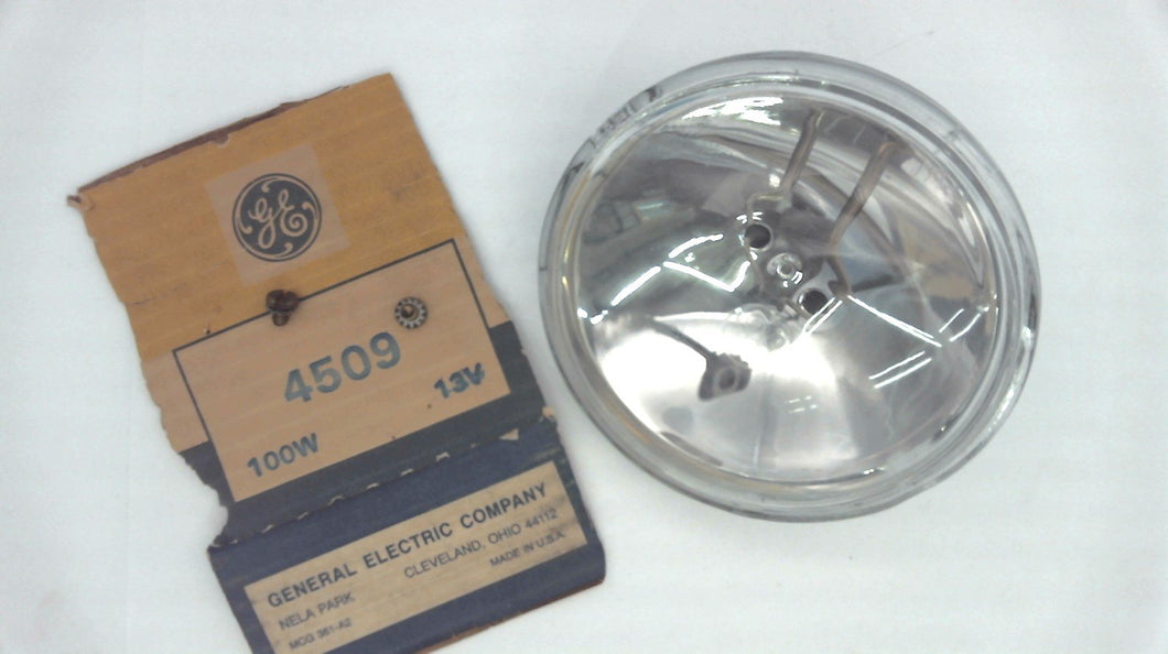 General Electric 4509 Sealed Beam Aircraft Lamp 100W 13V – Pine Lake Parts