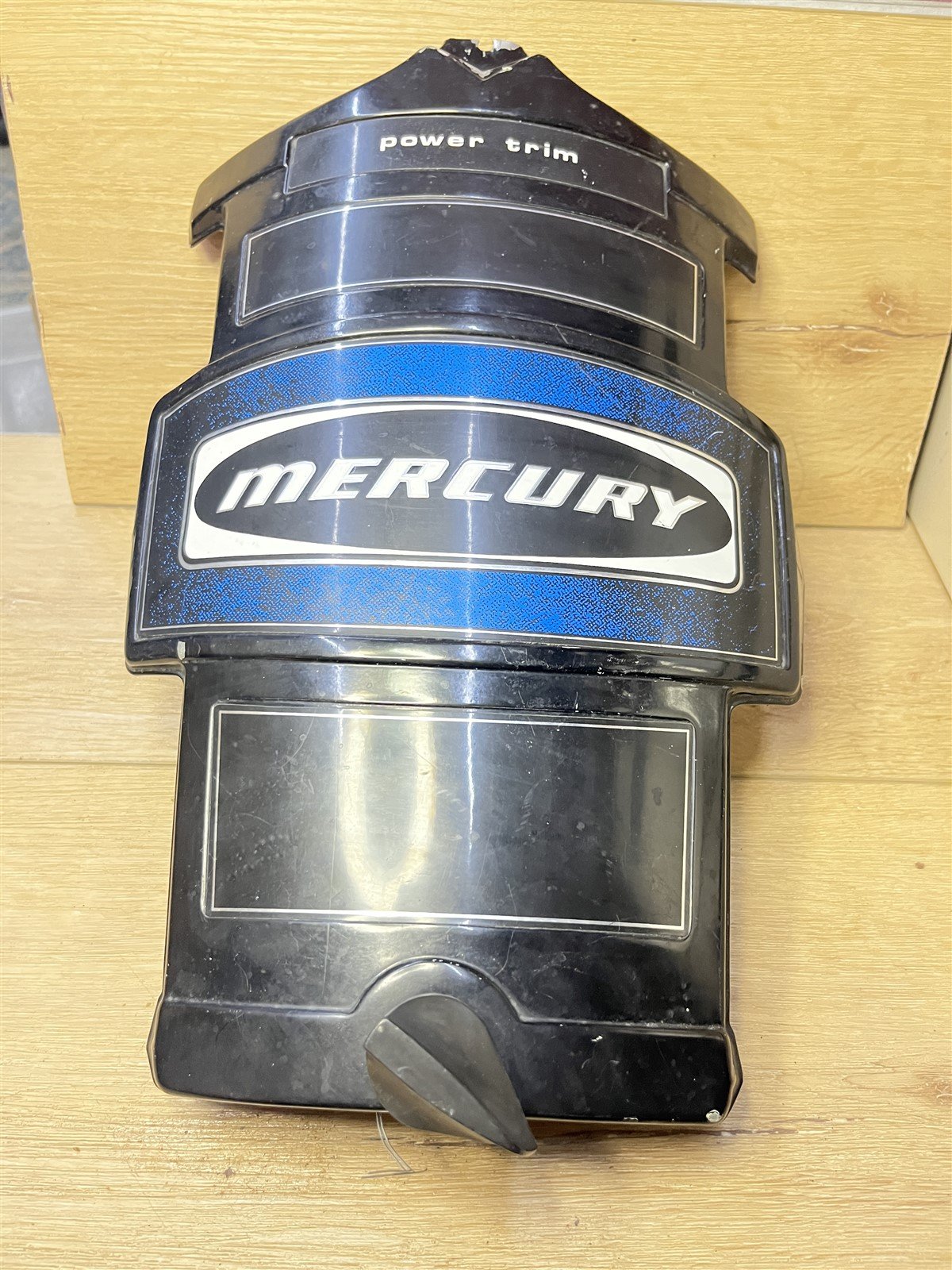 Mercury Power Trim 5631A 4 Front Cover/Shield/Emblem/Medallion/Facepla ...